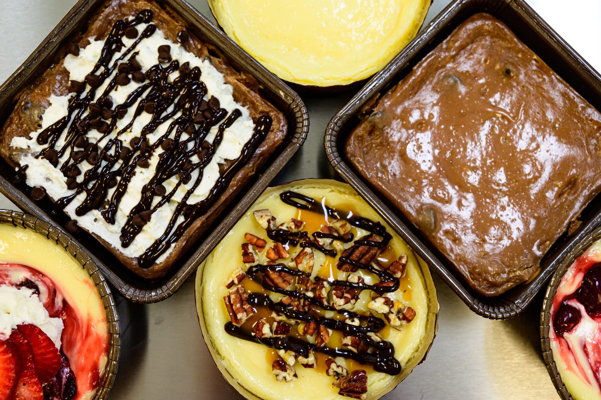 First Look: Customize single-serving desserts at Cheesecake Lab ...